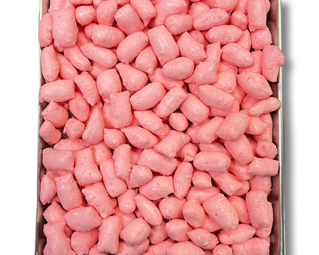 Freeze Dried Tangy Taffy Puffs - Strawberry Flavor - Homemade Crunchy ...