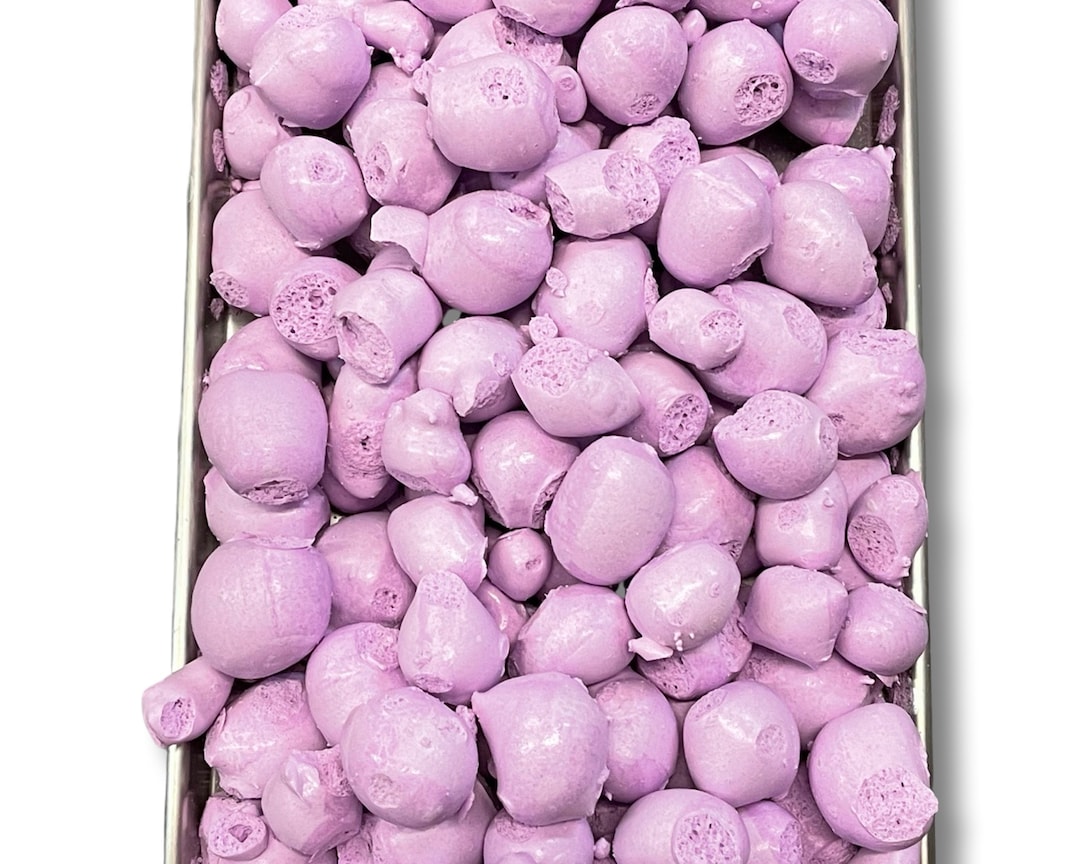 Grape Candy Freeze Dried Tangy Taffy Puffs - Grape Flavor Tangy Puffs ...