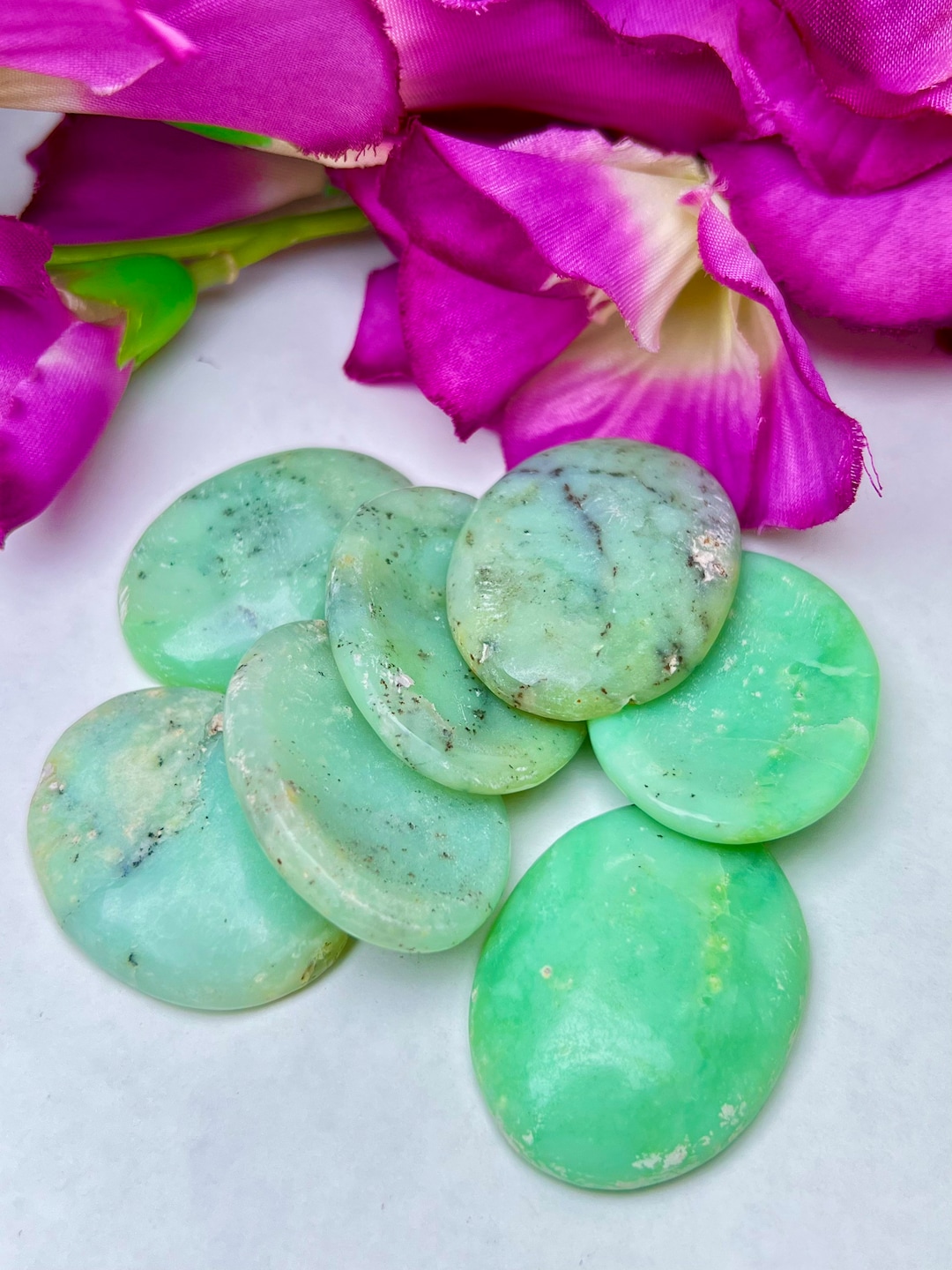 Chrysoprase Oval Shape Worry Stone for Crystal Healing and Meditation ...