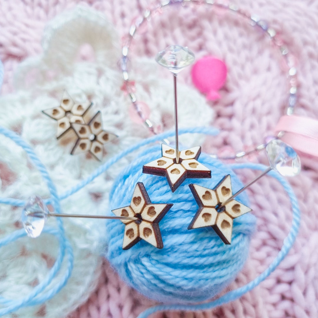 Wooden Stars - Star Shaped Buttons With Hearts, Engraved Buttons for ...