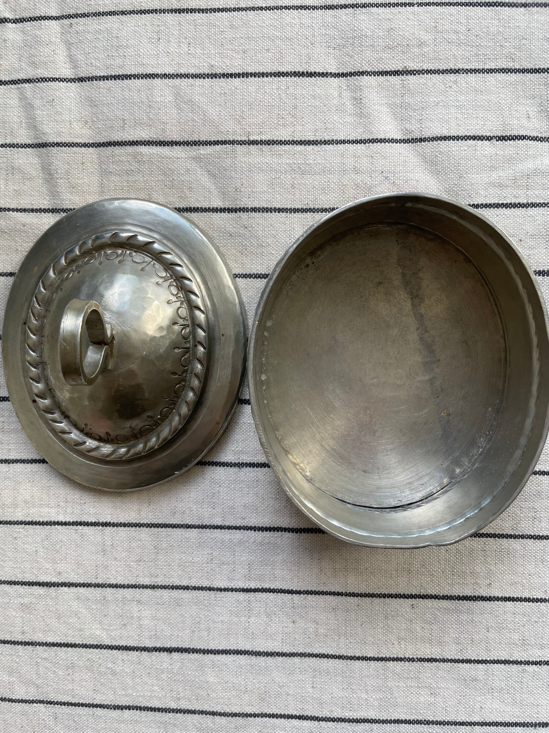 Vintage Metal Box With Lid / Handmade / Scandinavian Metal | Etsy