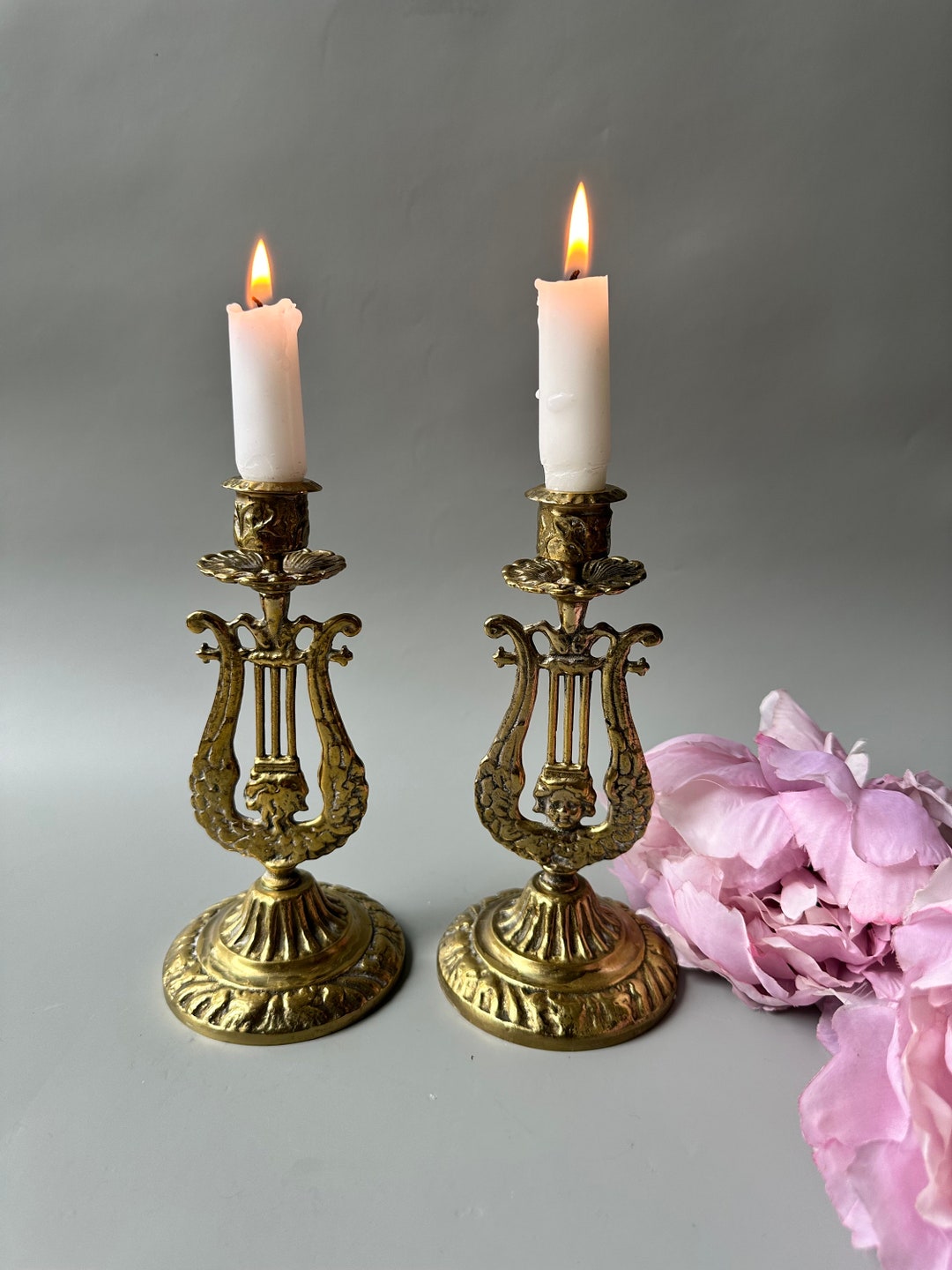 Set of 2 Vintage Brass Candlesticks / Harp or Lyre Instrument Motif ...