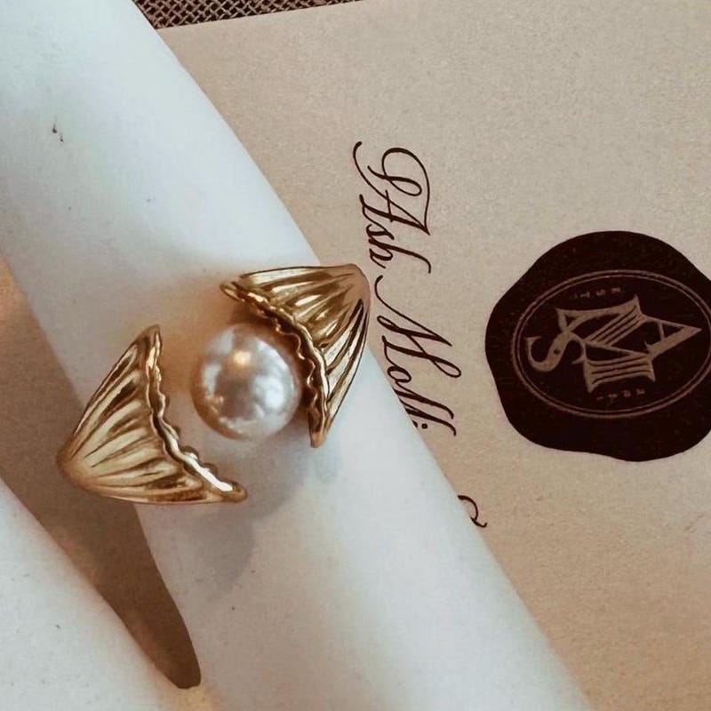 Seashell Ring - Etsy