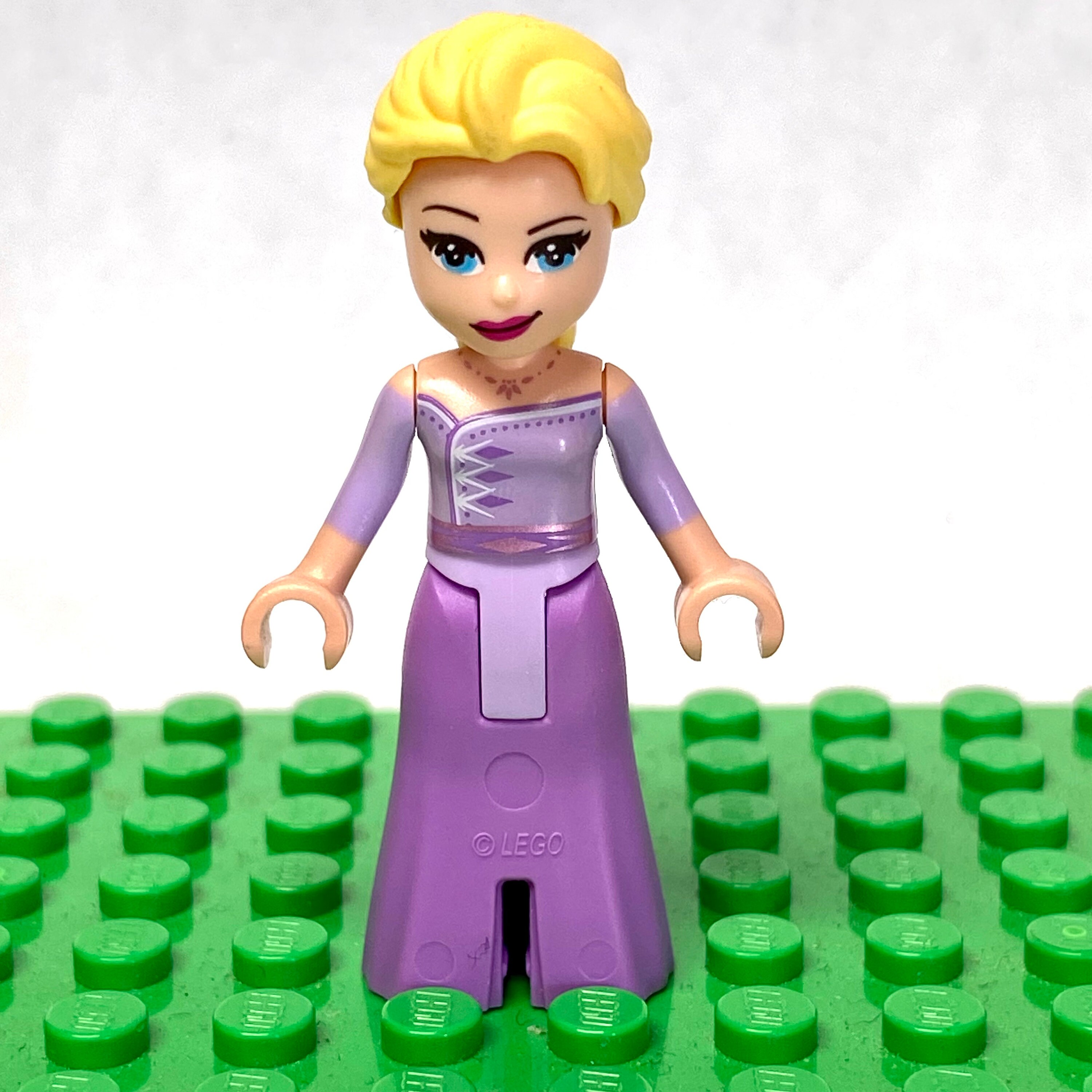 LEGO ® Minifig Friends Disney Frozen 2 Princess Elsa Lavender - Etsy