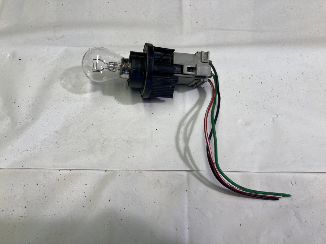 Saab 9000 Bulb Socket - Etsy