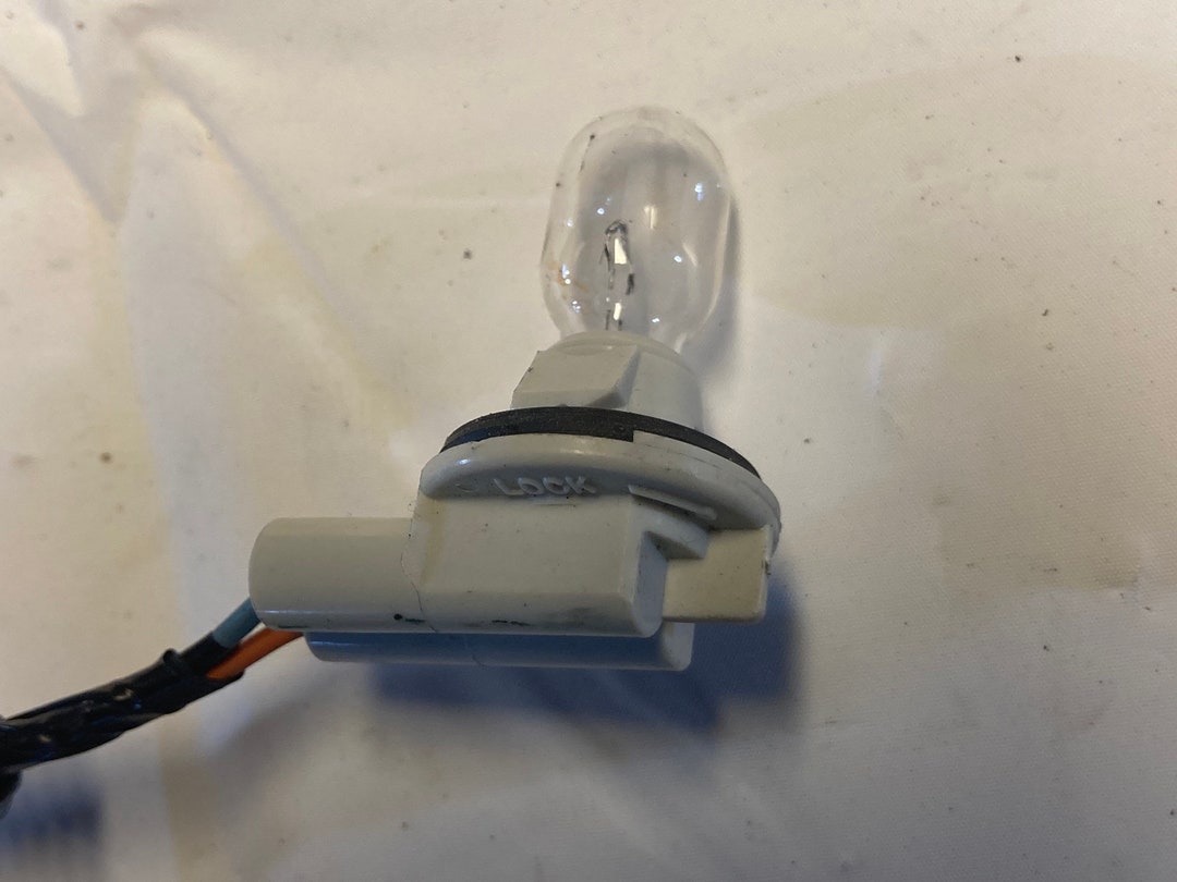 Saab Bulb Socket - Etsy