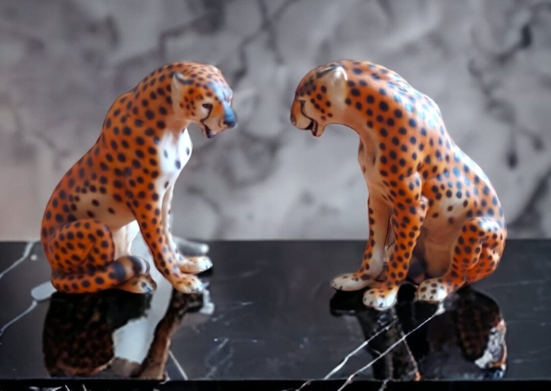 Pair of Porcelain Cheetahs Big Cats Home Decor - Etsy