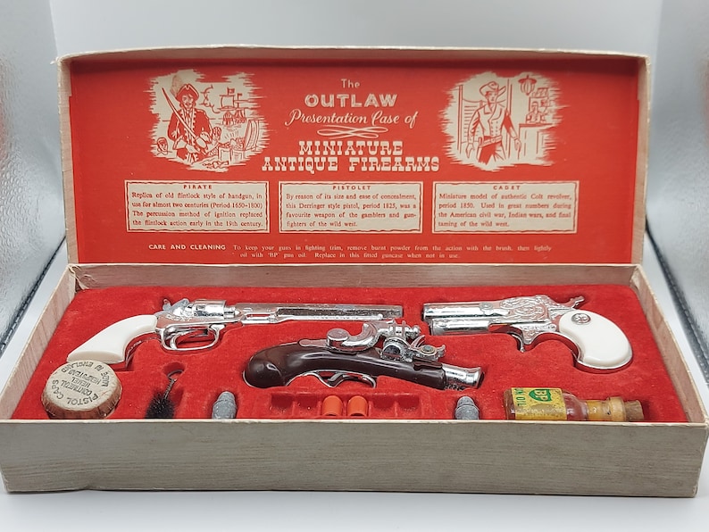 BCM Outlaw Presentation Case Miniature Antique Firearms Excellent ...