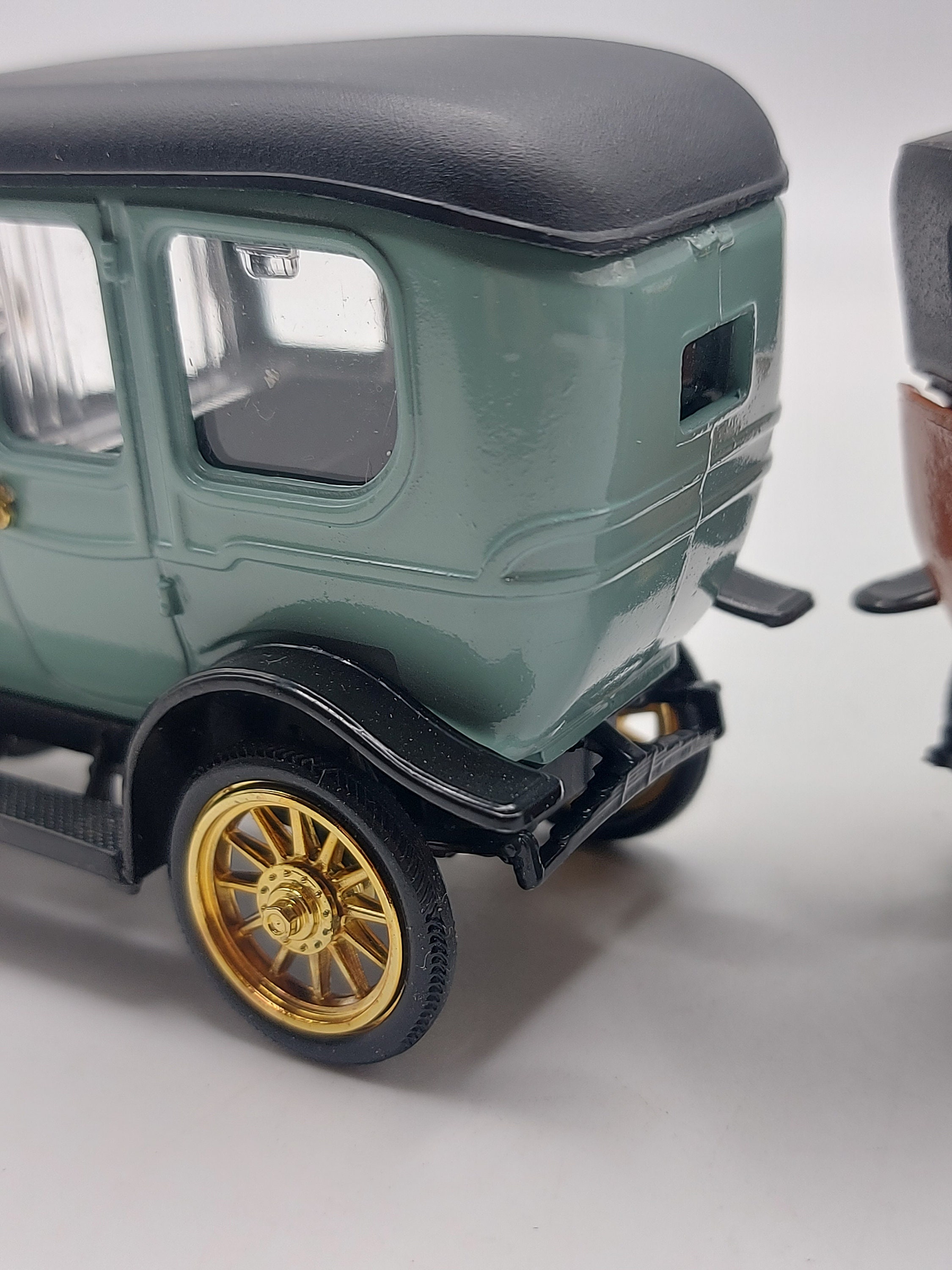 2 Vintage Boxed Russian USSR PYCCO-BANT 1:43 Scale 1912 Boxed Die Cast ...