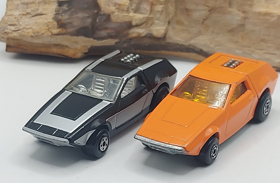 2 Vintage MATCHBOX 1 SUPERFAST TANZARA 1 Matchbox Midnight Manic ...