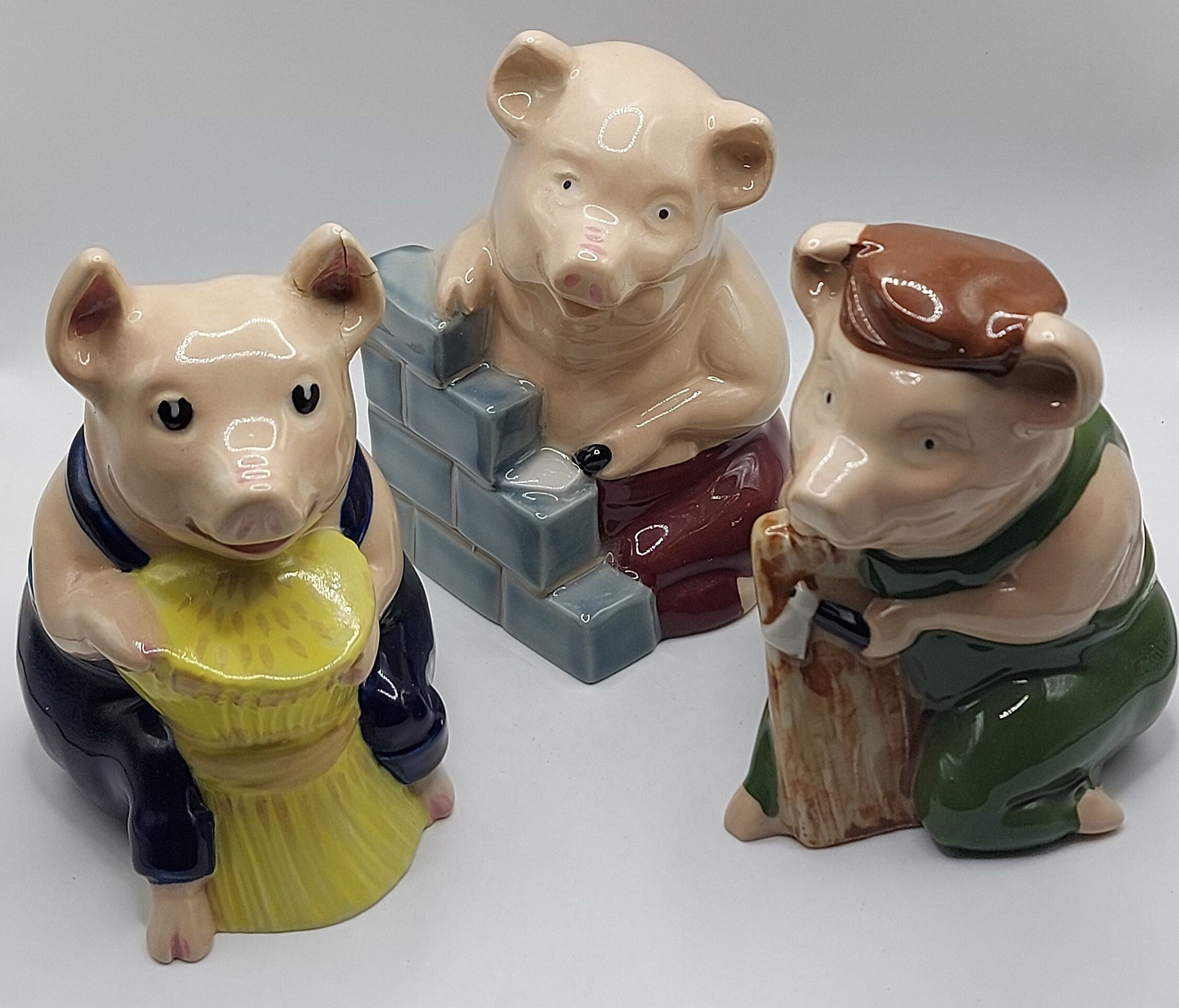Vintage Wade 3 Little Pigs and Big Bad Wolf Set 1995 / English - Etsy
