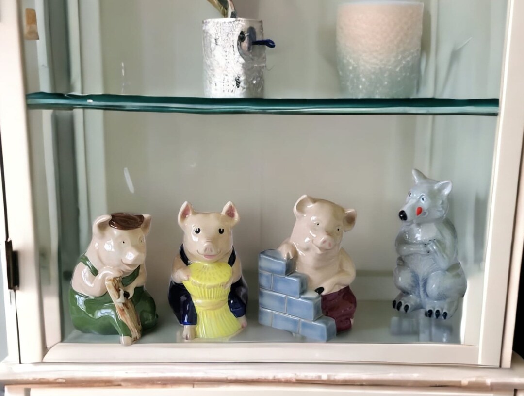 Vintage Wade 3 Little Pigs and Big Bad Wolf Set 1995 / English Ceramics ...