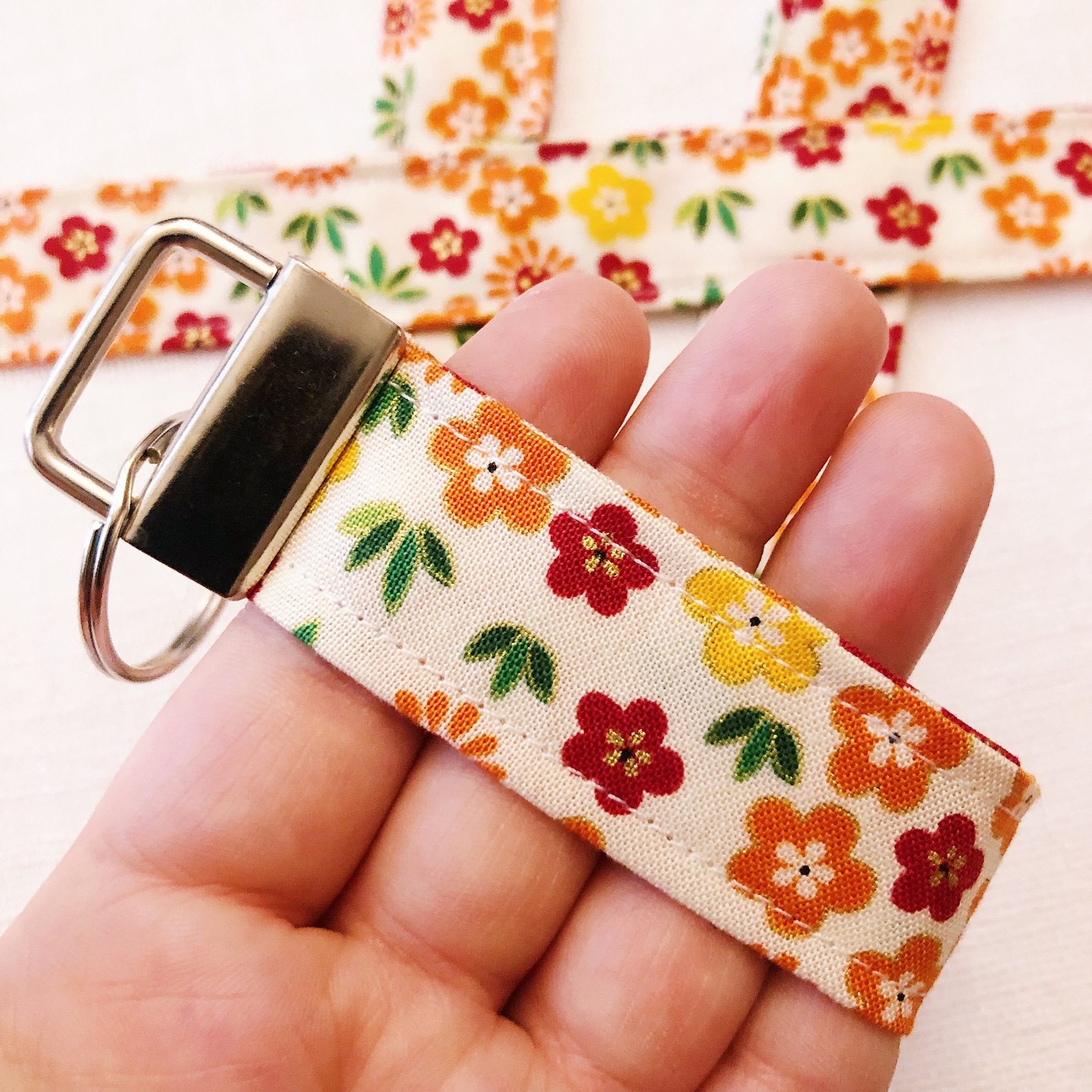 Flower Key Fob, Floral, Keychain, Fabric, Small, Keyring, Key ...