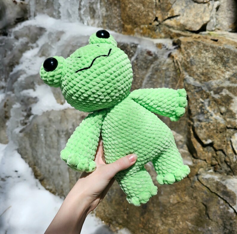 Handmade Crochet Chonky Cute Frog - Etsy