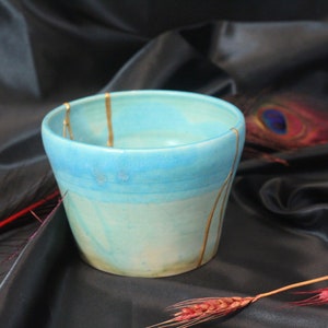 Kintsugi Gifts Japanese Ceramics 22k Gold Kintsugi Flower Pot, - Etsy