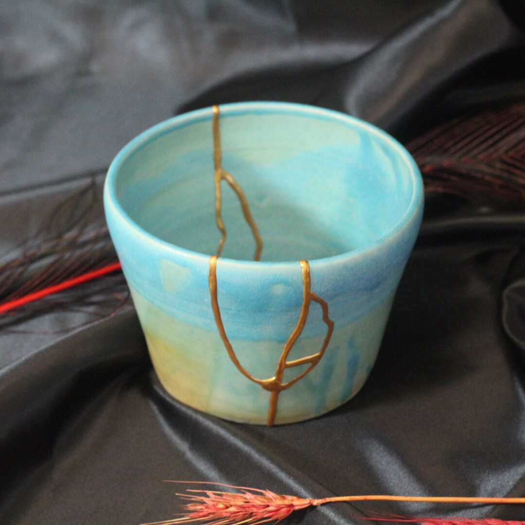 Kintsugi Gifts Japanese Ceramics 22k Gold Kintsugi Flower Pot, - Etsy