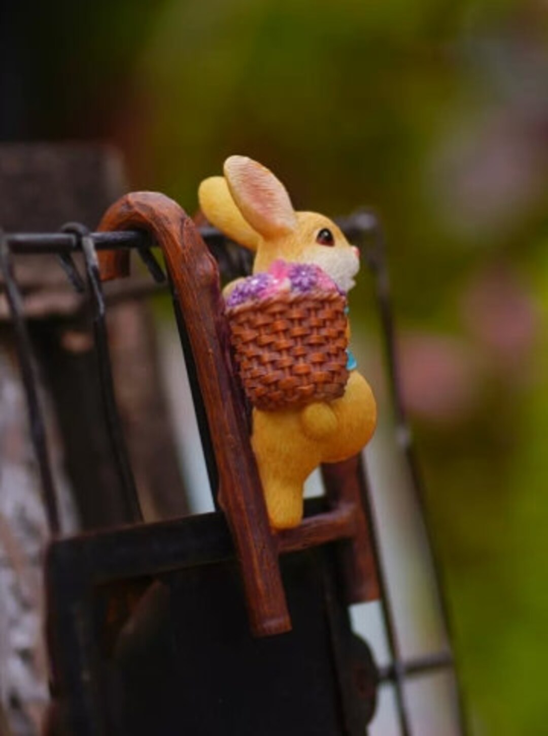 Rabbit Ladder Climbing Pot Hanger, Cute Fish Tank Landscaping Ornament ...