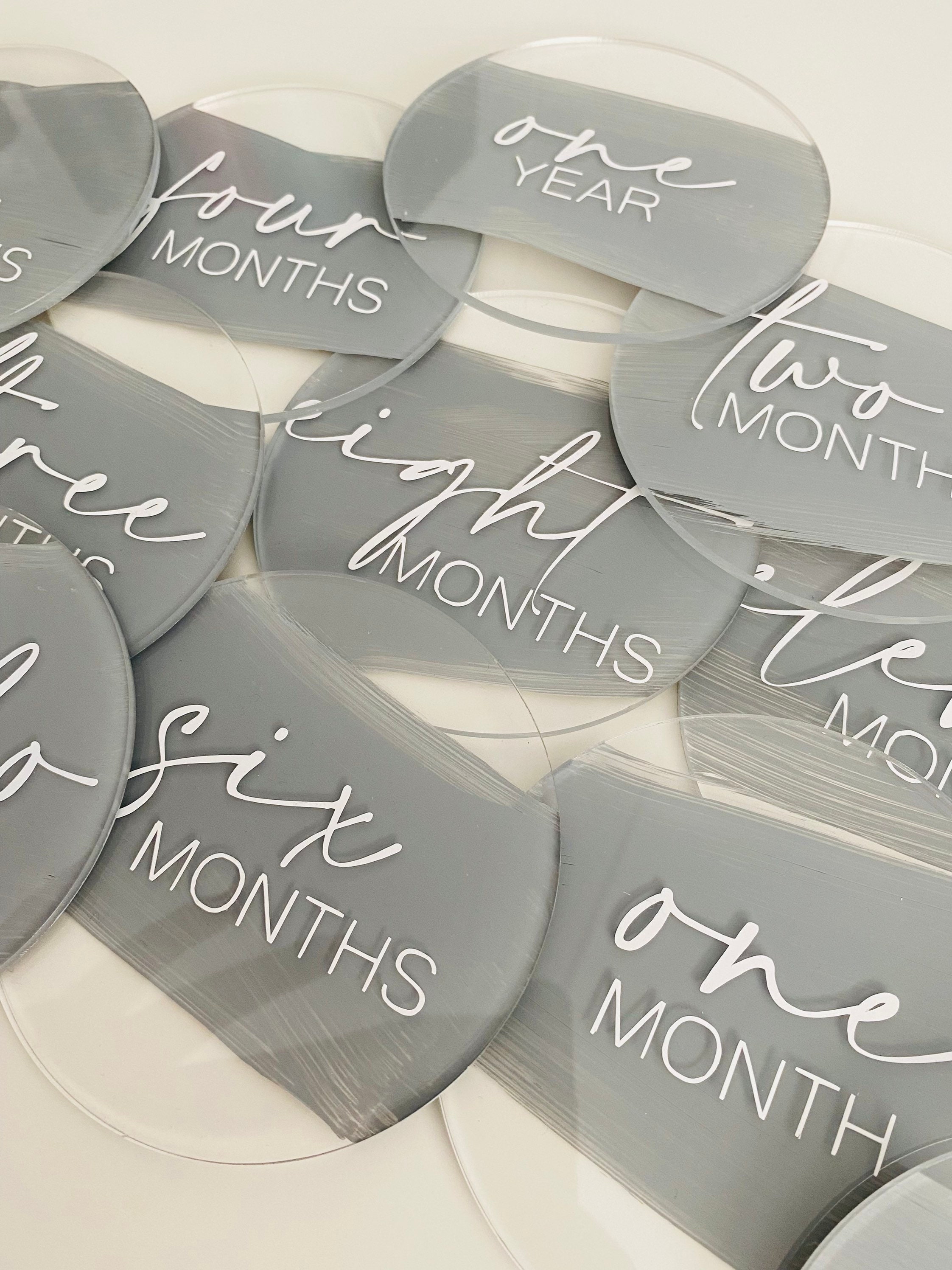 Acrylic Baby Milestone Cards, Monthly Baby Milestone Rounds, 12 Month ...
