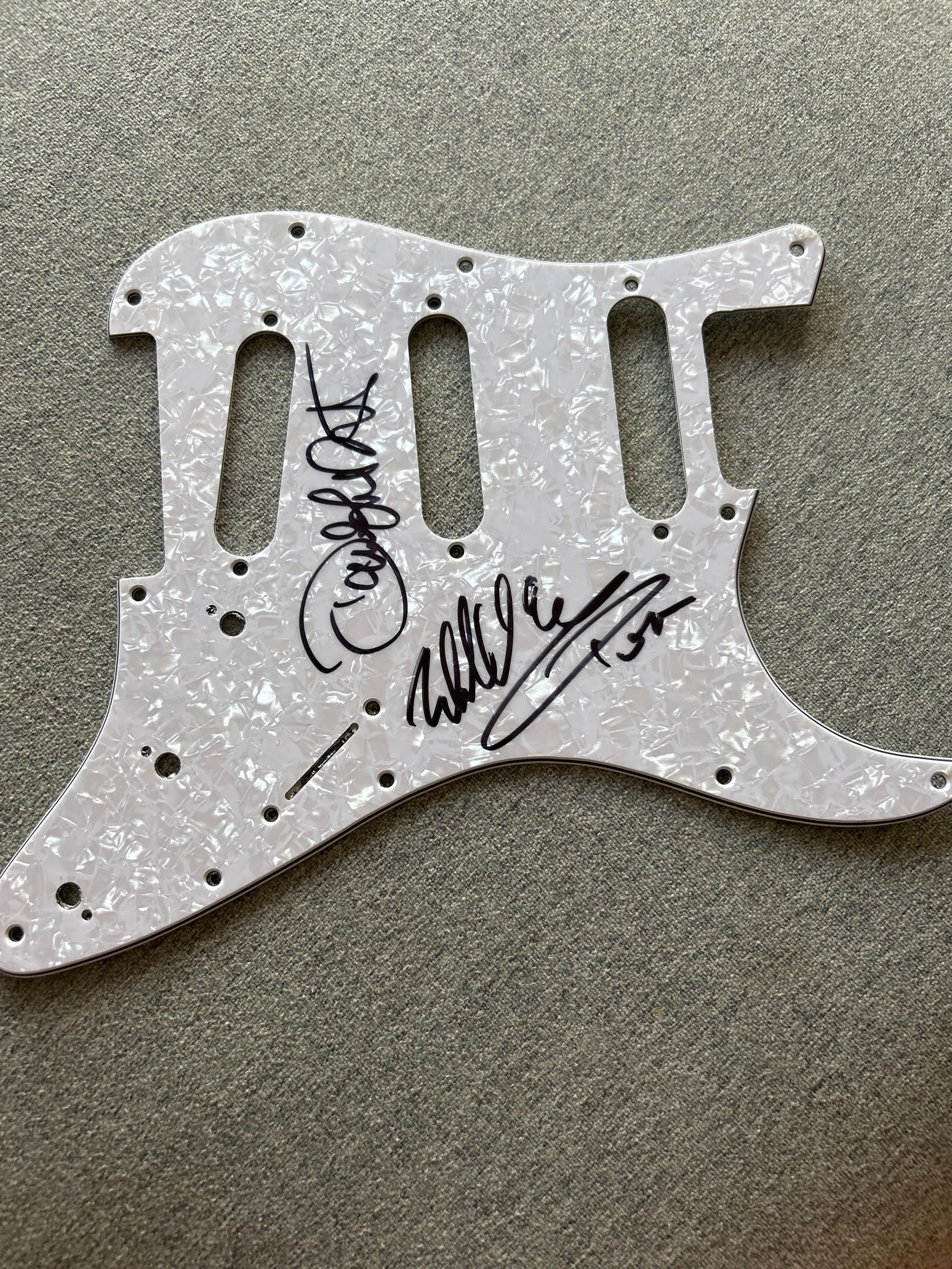 Eddie Van Halen & David Lee Roth Signed Autographed Fender Strat Style ...