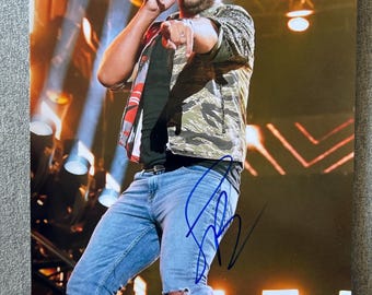 Luke Bryan Signed 8x10 Concert Photo W/ Hologram Coa - Etsy