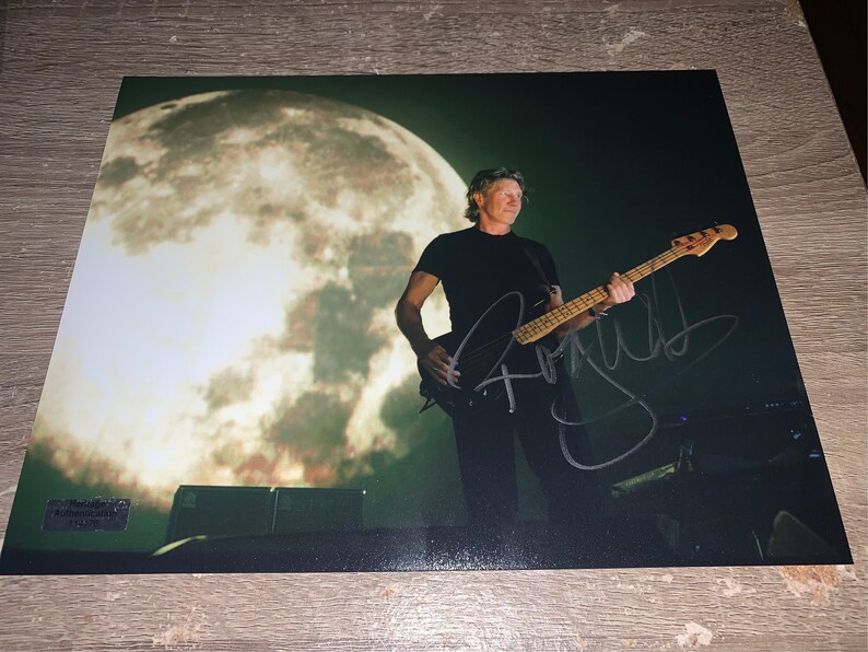 Roger Waters Pink Floyd Hand Signed Autographed 8x10 Photo COA - Etsy