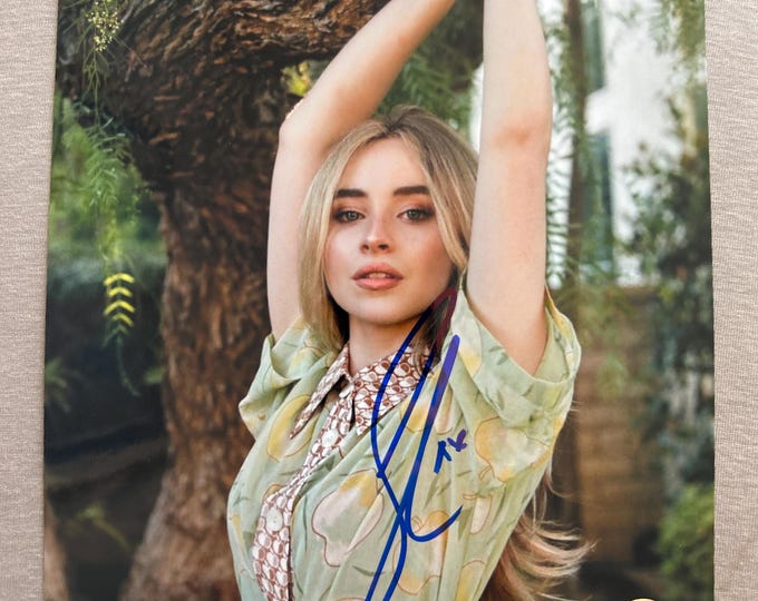 Sabrina Carpenter 8x10 Hand Signed Autographed 8x10 Photo With COA ...