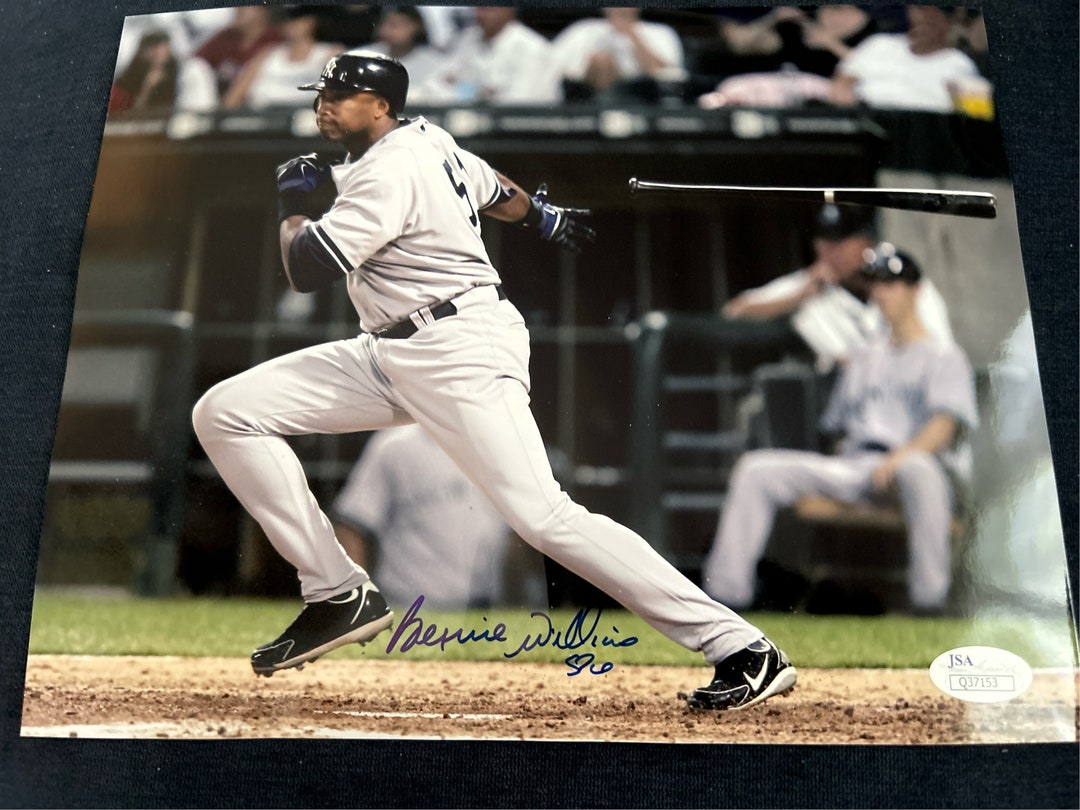 Bernie Williams Signed Autographed 8x10 Photo Picture New York Yankees ...