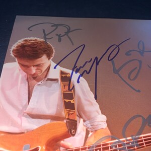 Queen Signed Autographedfreddie Mercury, Brian May, Roger Taylor & John ...