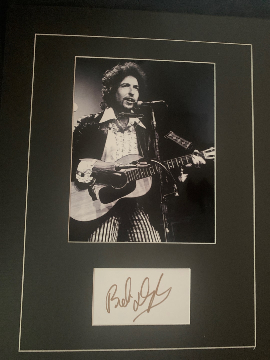 Bob Dylan Signed Autographed 14x18 Photo Display. COA - Etsy