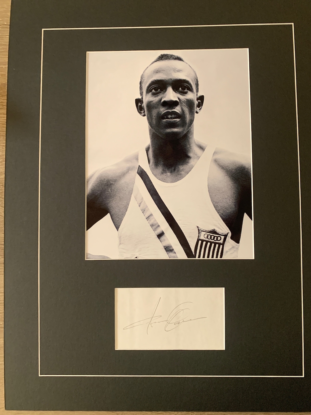 Jesse Owens Olympic Great Signed Autographed 14x18 Photo Display COA - Etsy