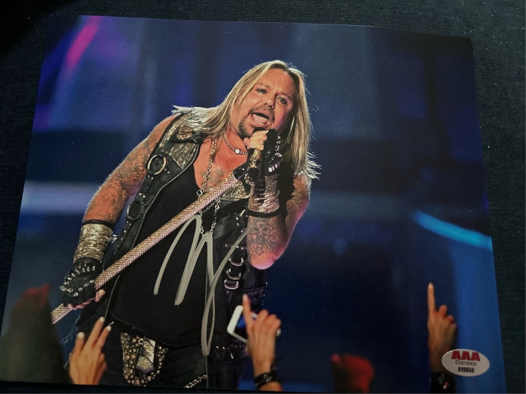 Vince Neal Signed Autographed Auto Motley Crue 8x10 Photo COA - Etsy