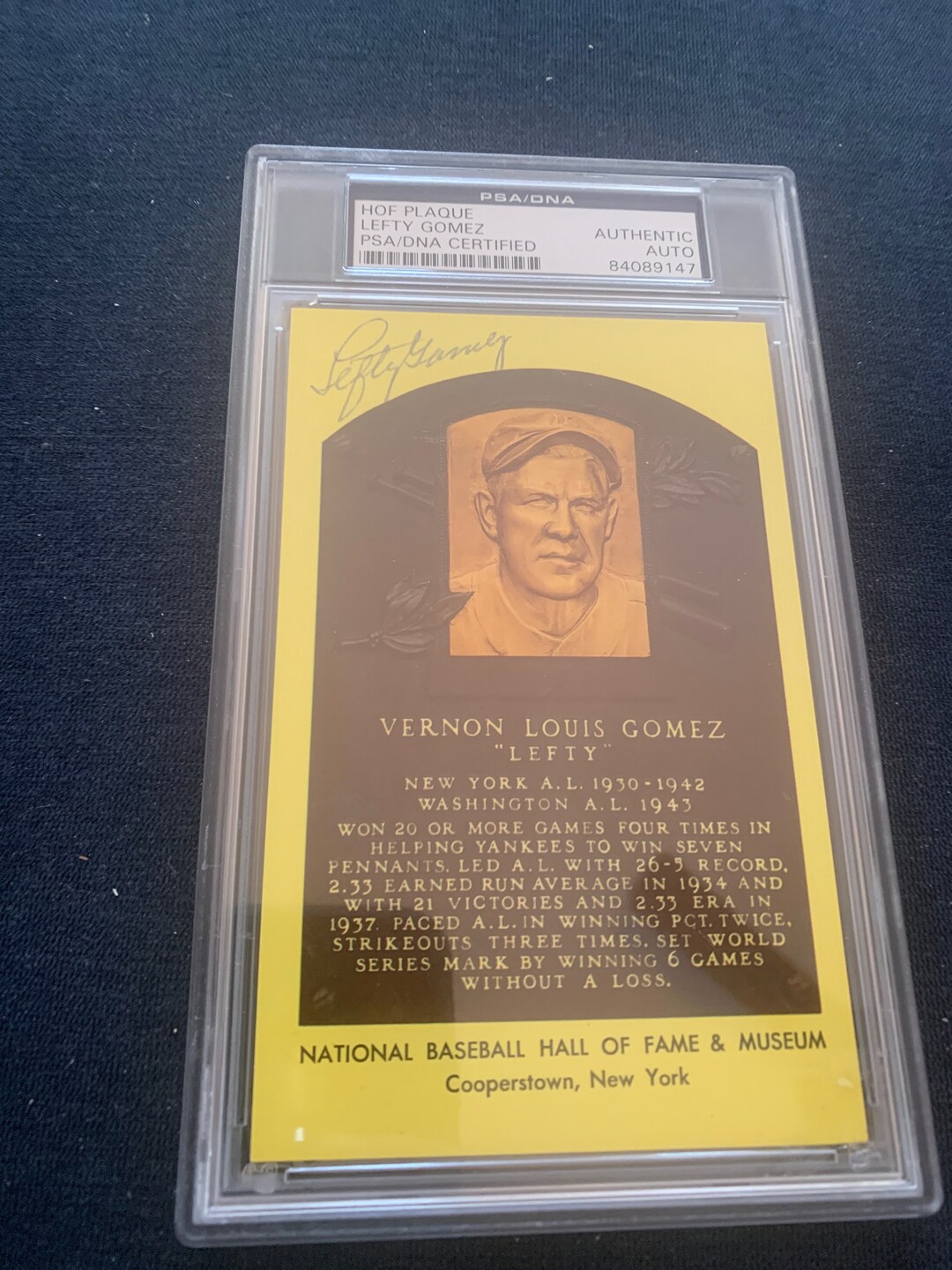 Lefty Gomez Signed Gold HOF Plaque Postcard Yellow New York Yankees ...