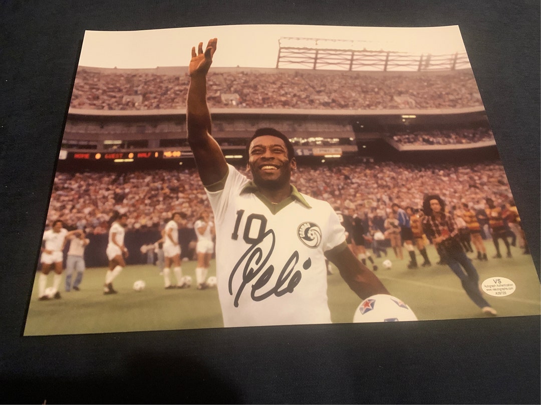 Pele Signed Autographed 8x10 Photo Soccer Brazil COA - Etsy
