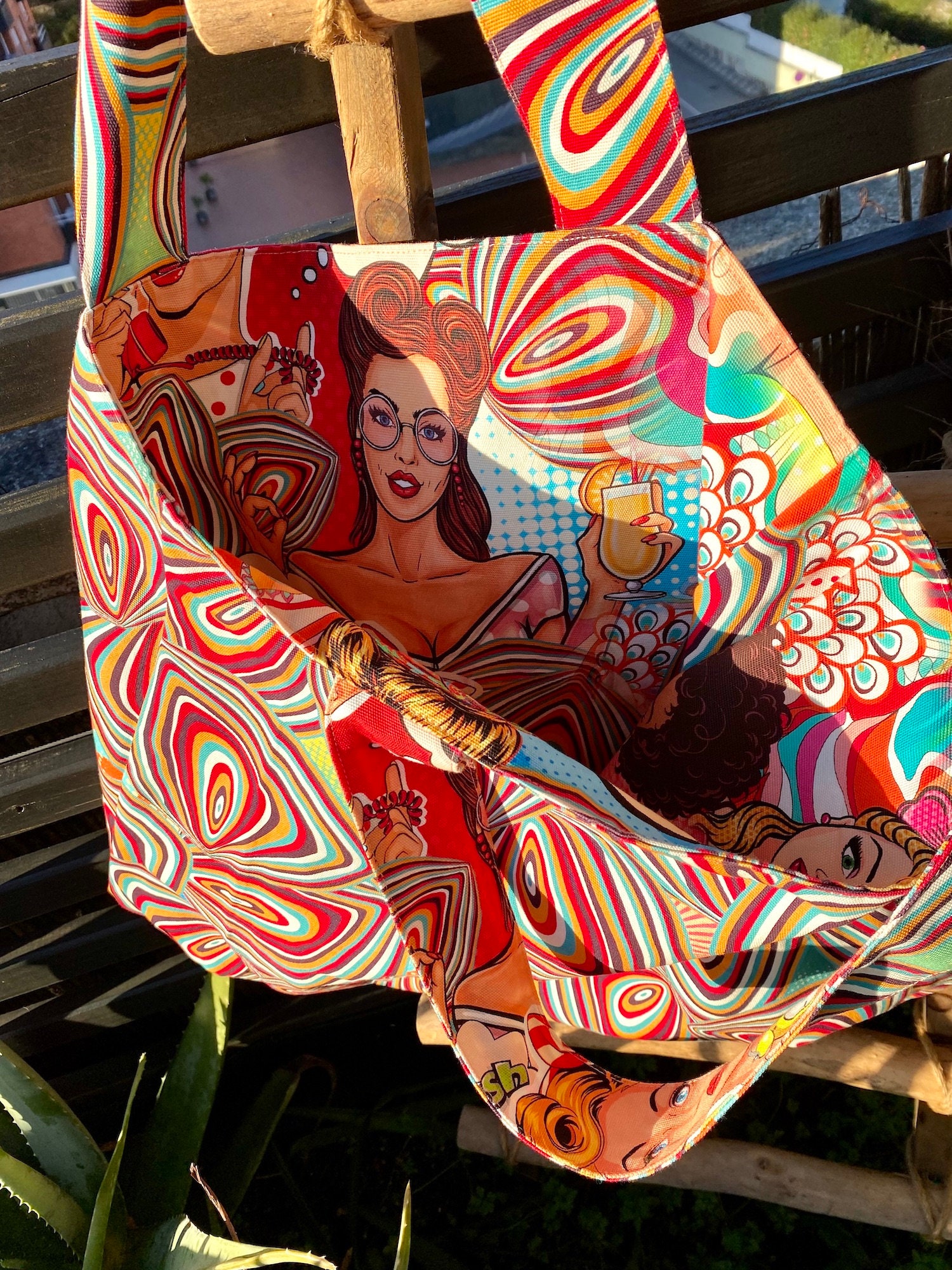Pop Art Tote Bag. Vintage Style Shoulder Bag. Reversible Beach Bag. Big ...