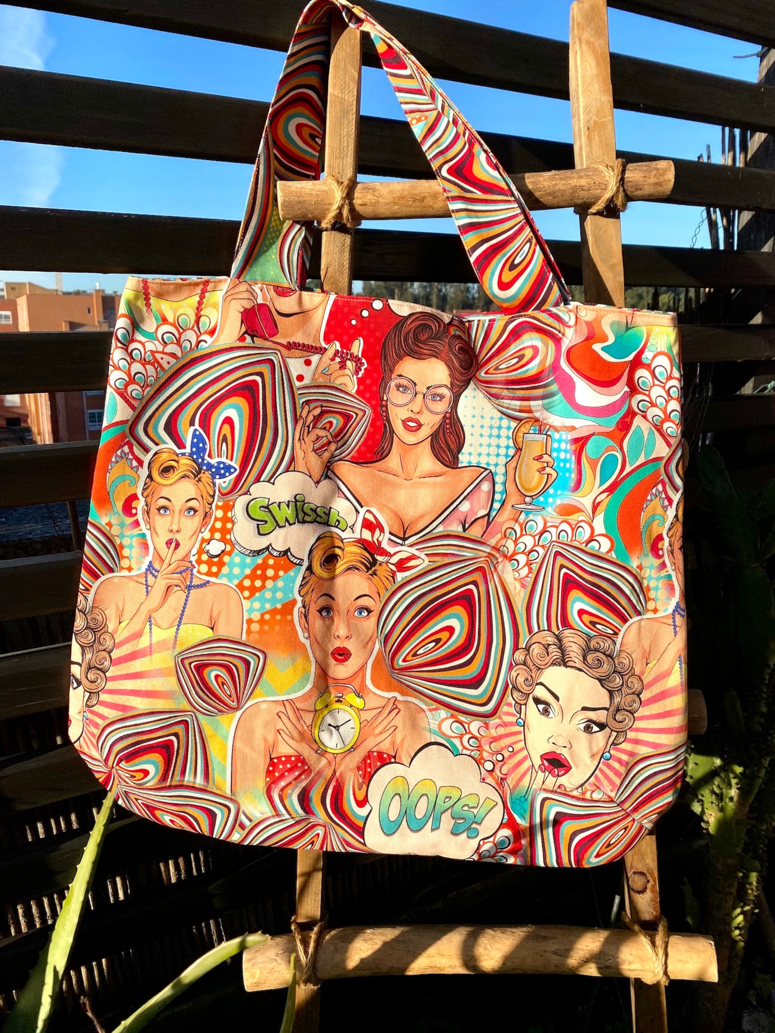 Pop Art Tote Bag. Vintage Style Shoulder Bag. Reversible Beach Bag. Big ...