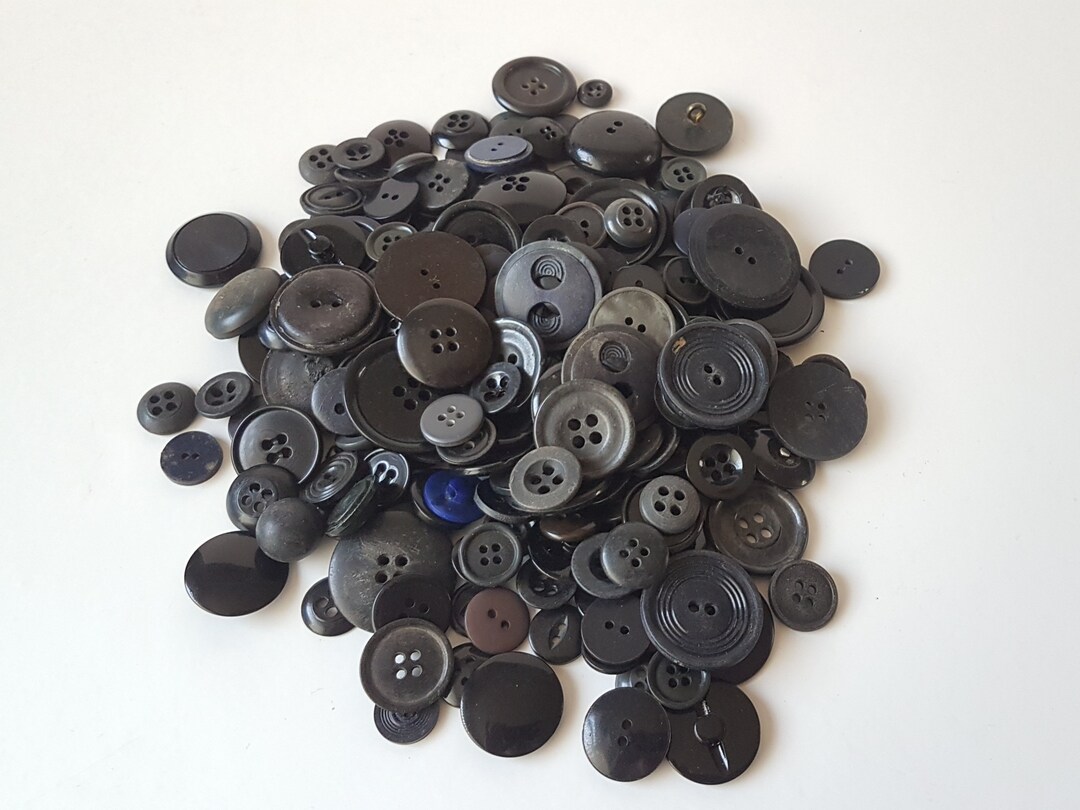 Vintage Buttons a Mix of Black and Gray and One Blue - Etsy