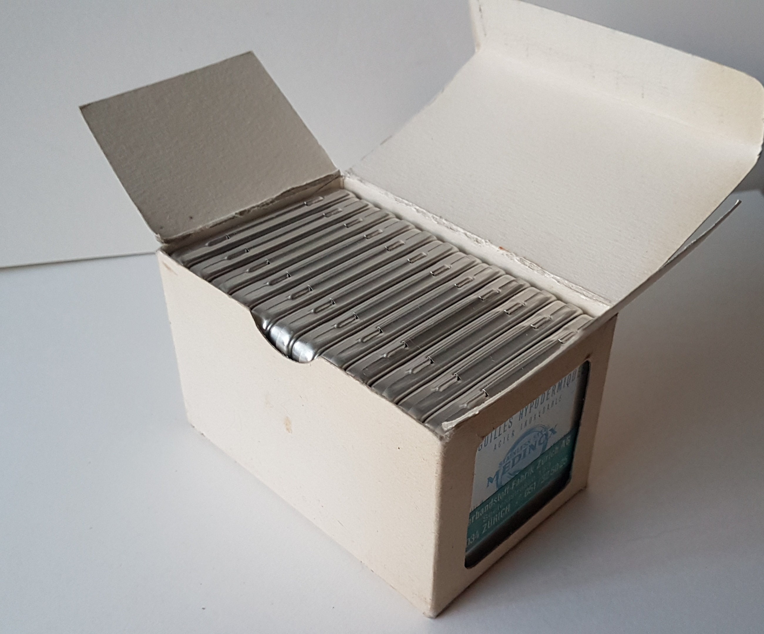 Vintage 1950s Medinox Hypodermic Syringe, Full Box, New Old Stock - Etsy