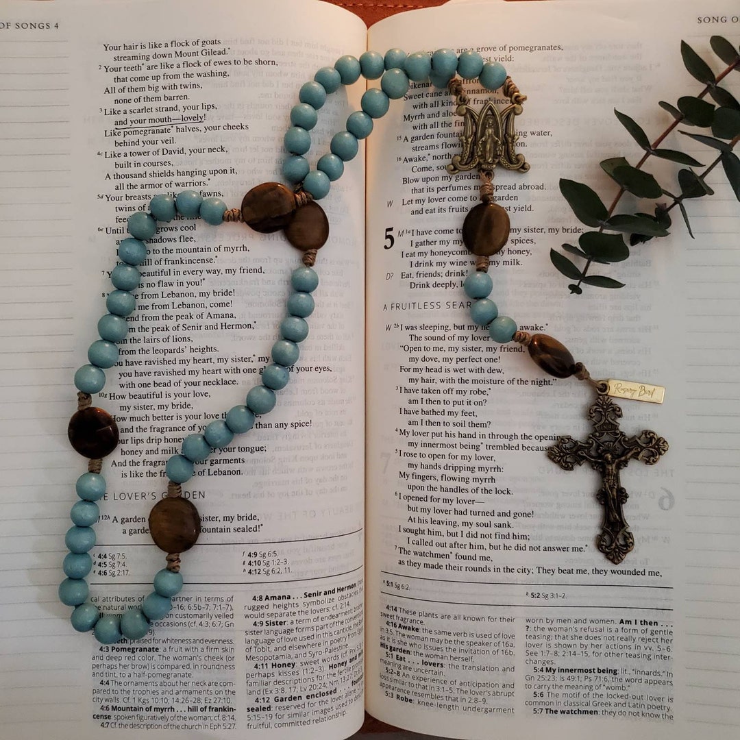 Handcrafted " Sea of Auspice Maria" Rosary/ Catholic Rosary - Etsy