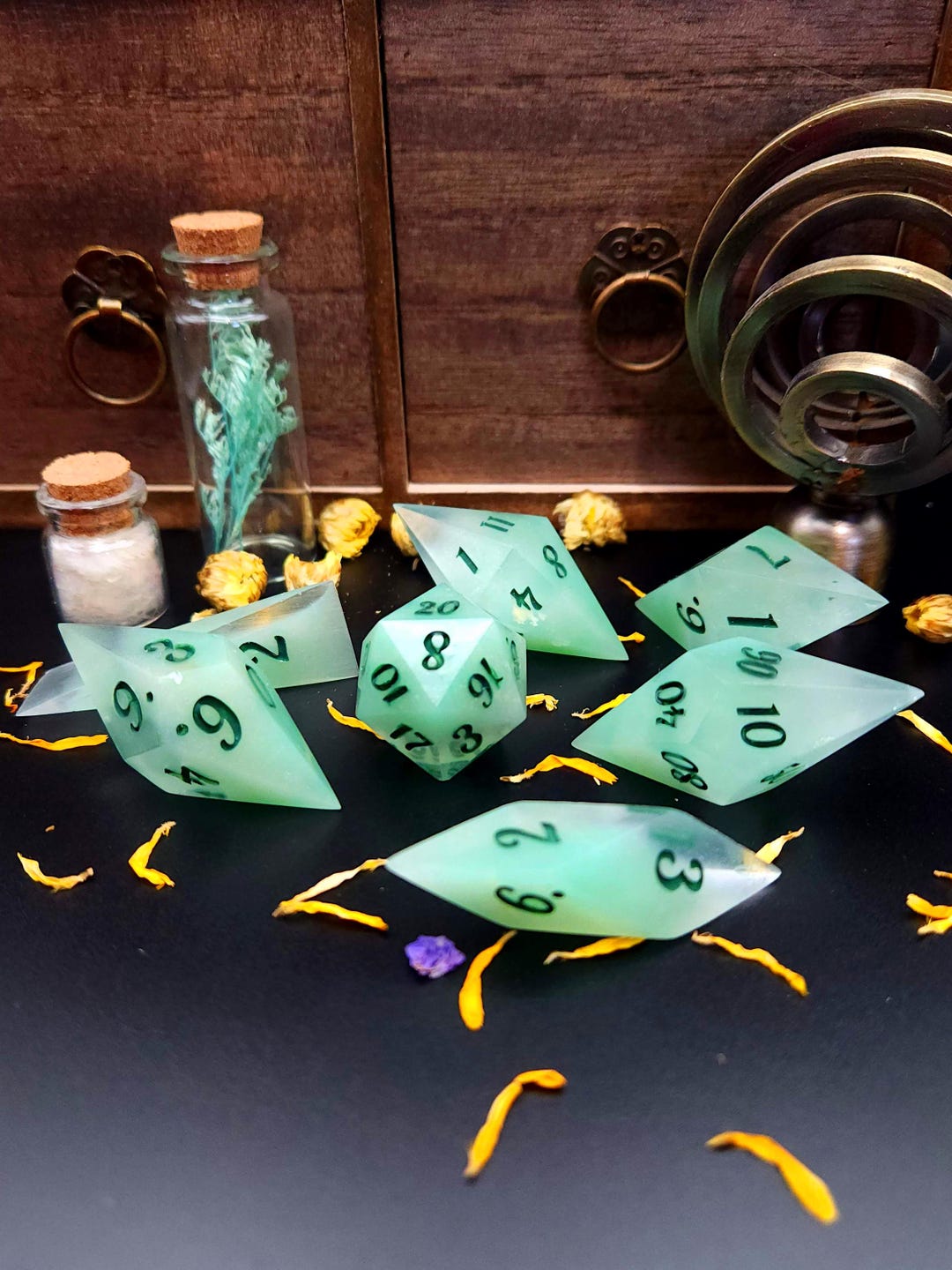 Green Jade Crystal Shard 7-piece TTRPG Dice Set OOAK - Etsy