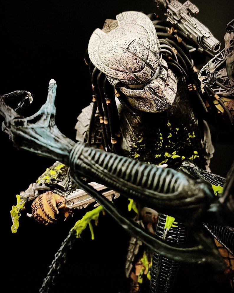 Scar Predator/ Xenomorph Alien Statue - Etsy