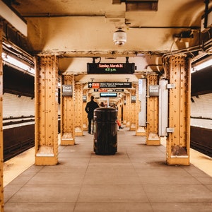 Symmetrical Shot of NYC Subway Platform - Etsy