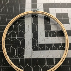 Blank Chicken Wire Embroidery Hoop SET Sizes 5,7,8,9 and 10 Inch Hoops ...