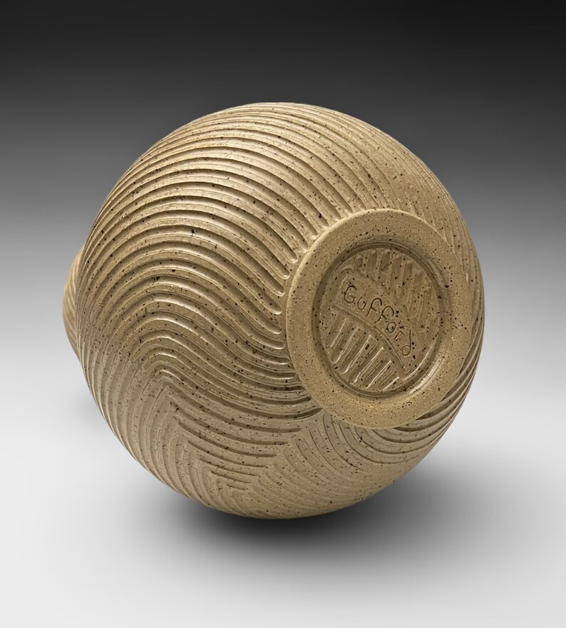 Handmade Carved Pottery Vase - Etsy