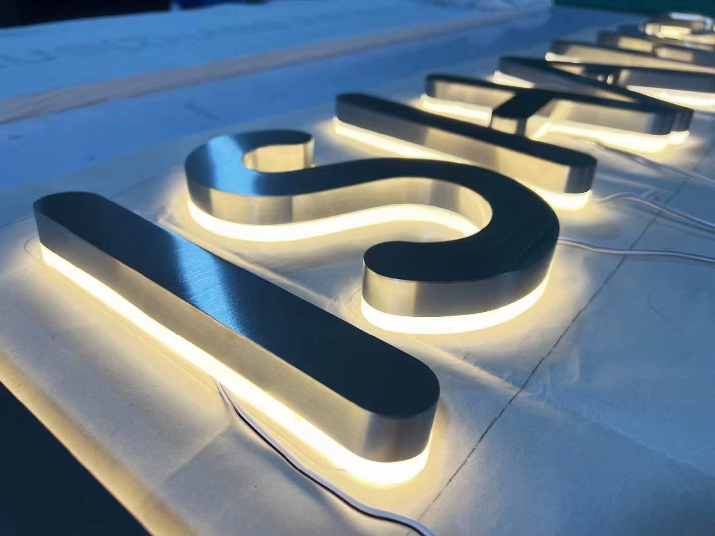 3D Backlit Sign | Custom Metal Backlit Sign | 3D Logo Sign | Office ...