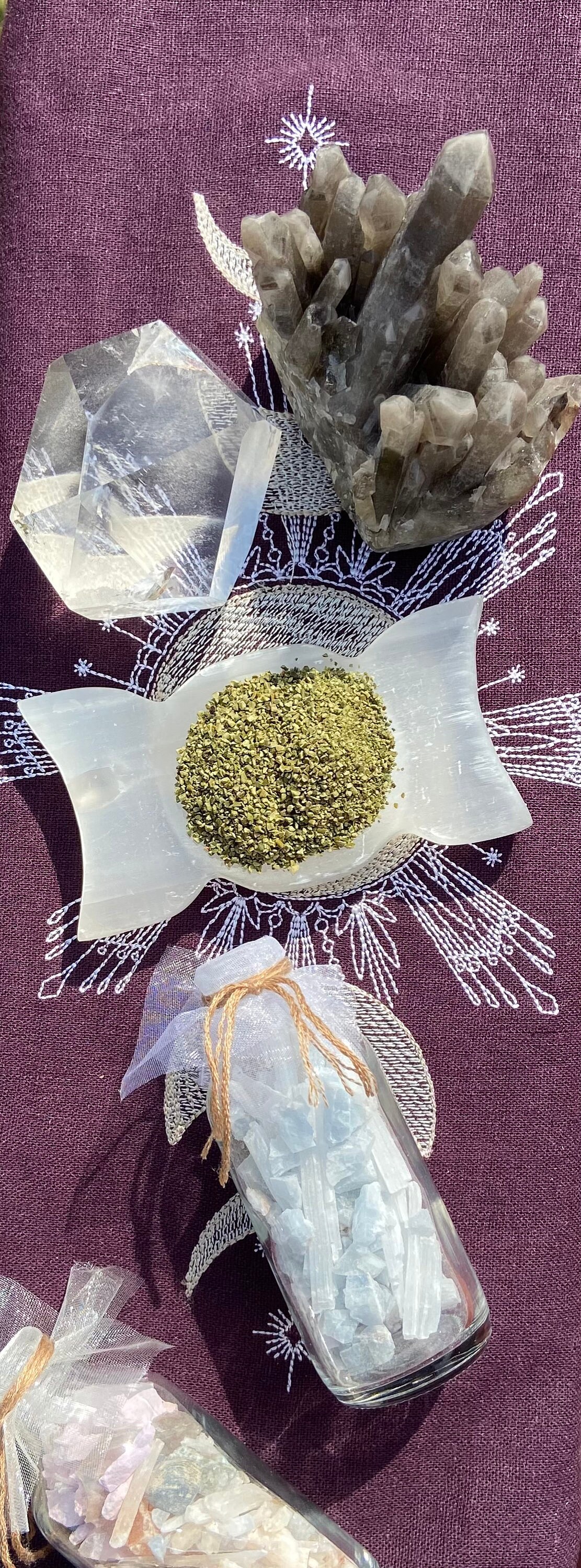 Kelp Granules, Dried Herbs, Good Luck, Abundance, Wind Magick, Sea ...