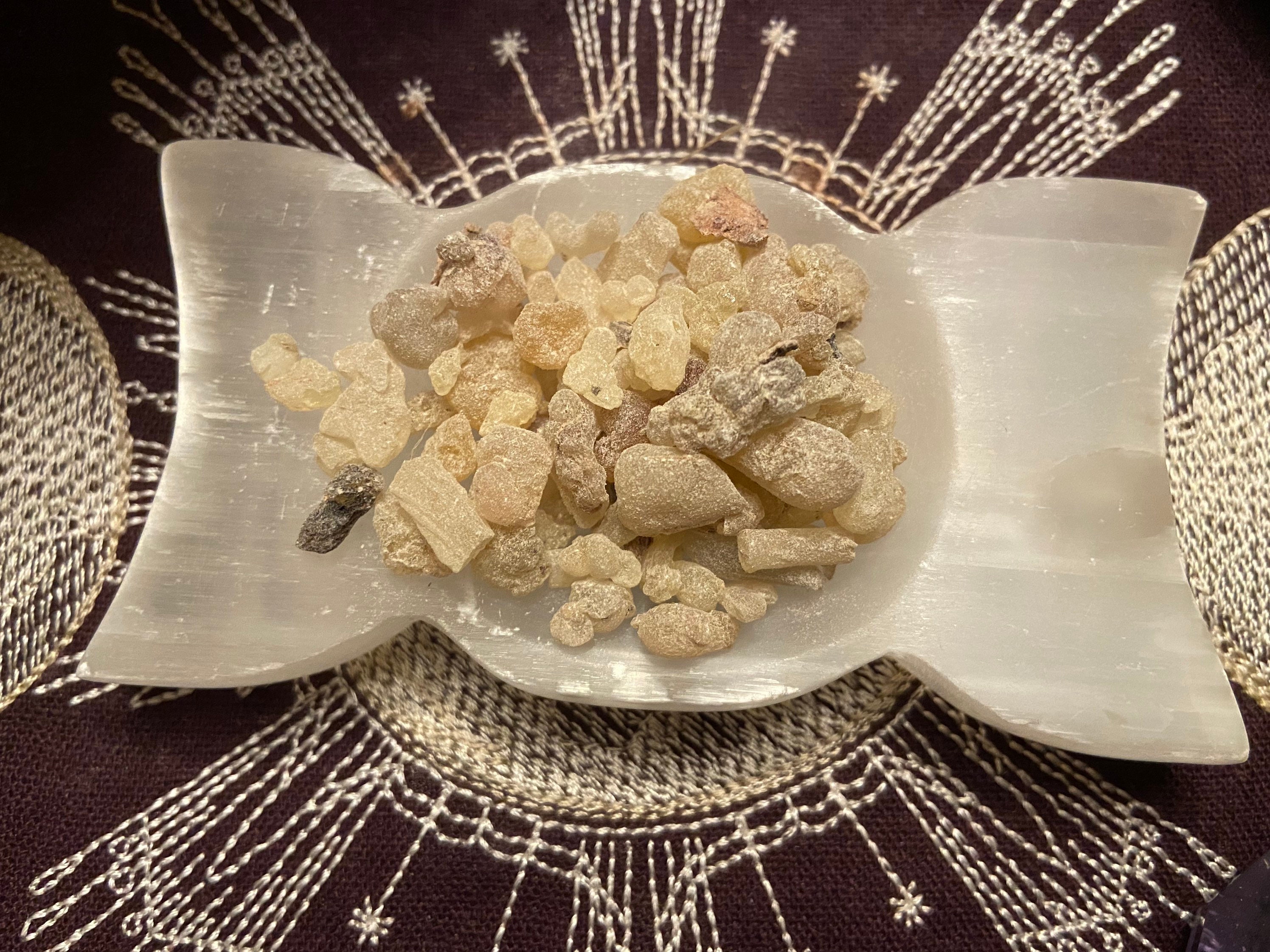 Boswellia Serrata Resin, Indian Frankincense, Dispel Negativity ...