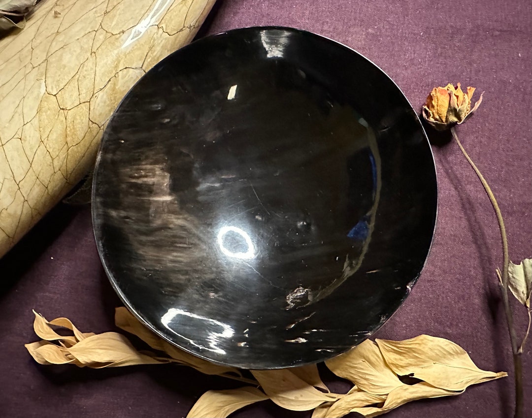 Hand Carved Buffalo Horn Circular Bowl, All Natural, Pagan, Witchcraft ...