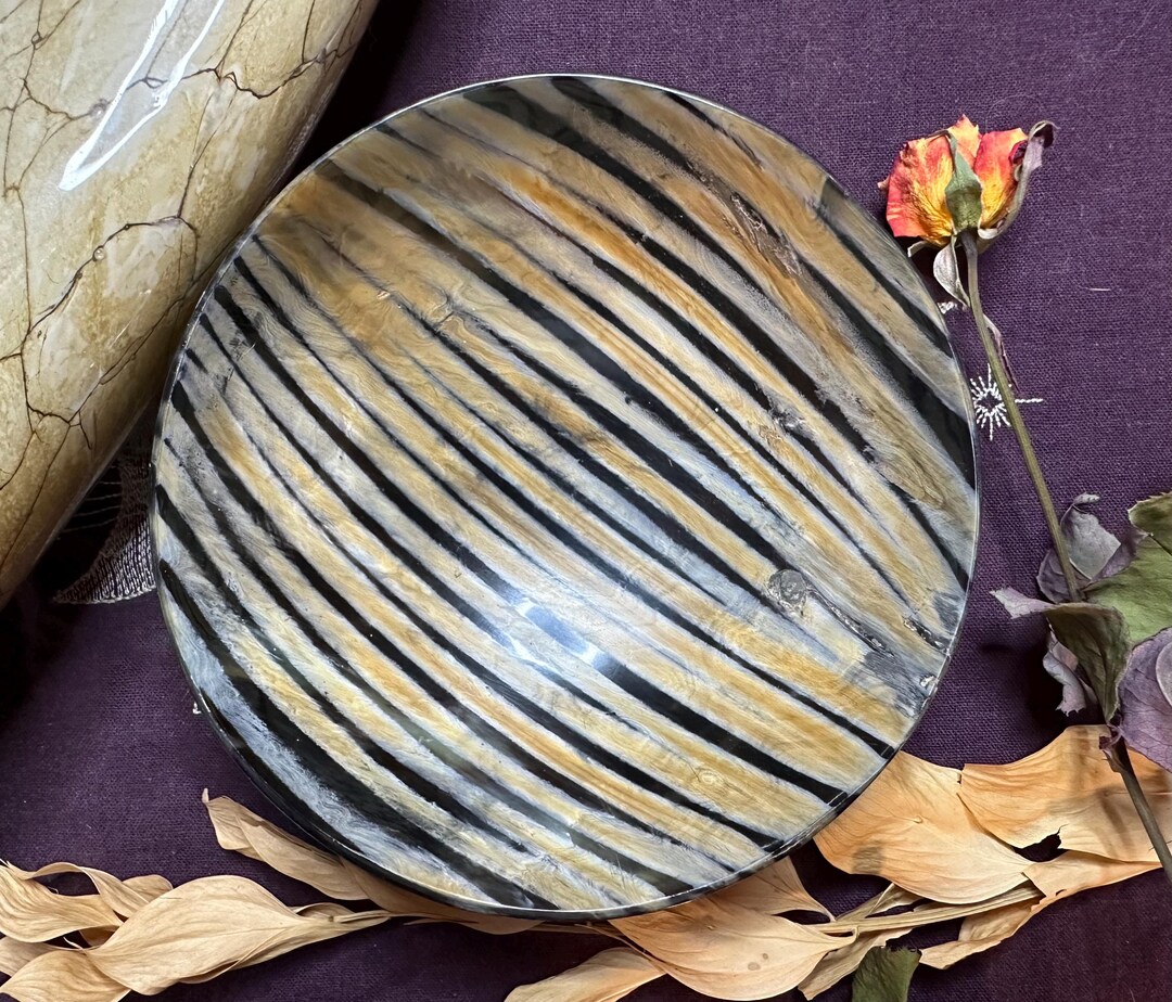 Hand Carved Striped Buffalo Horn Circular Bowl, All Natural, Pagan ...