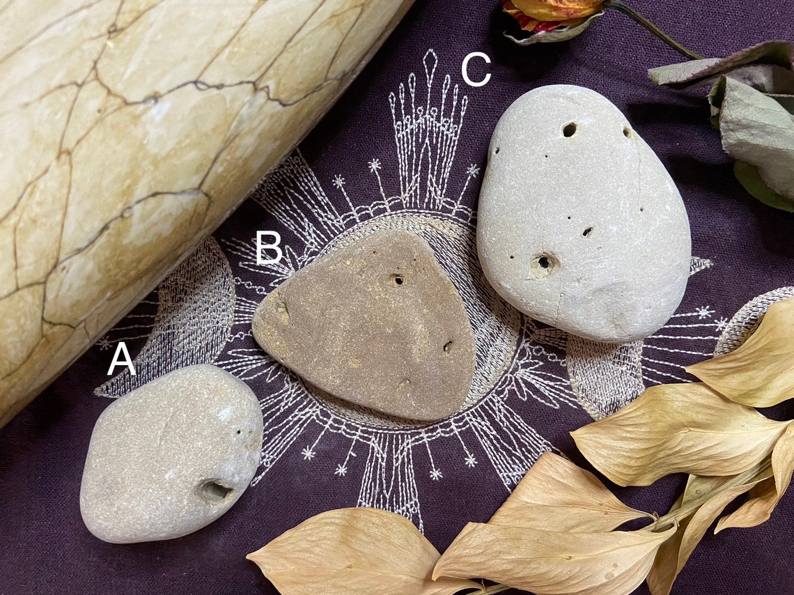 Hagstone Adder Stone Fairy Stone All Natural - Etsy