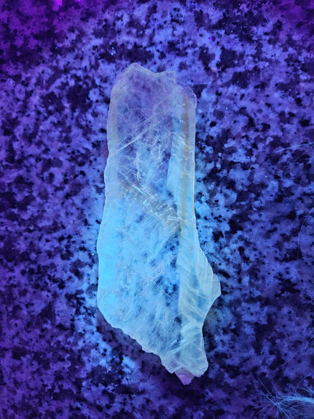 UV Reactive Golden Utah Selenite 193 Grams - Etsy